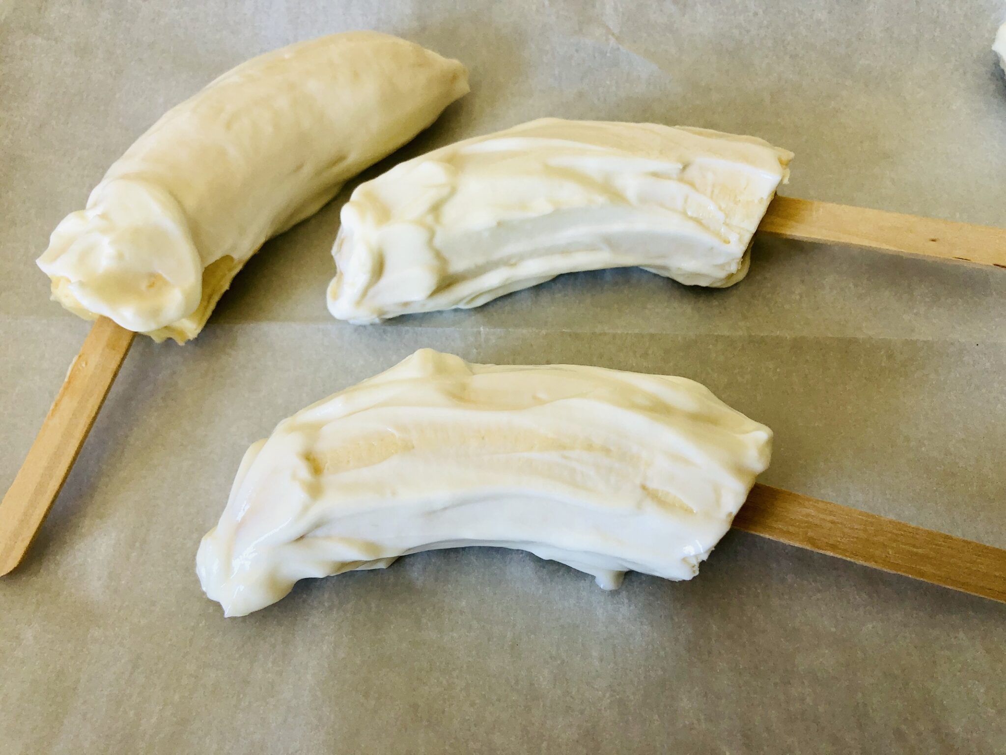 4-Ingredient Frozen Banana Yogurt Pops - Ditch the Wheat