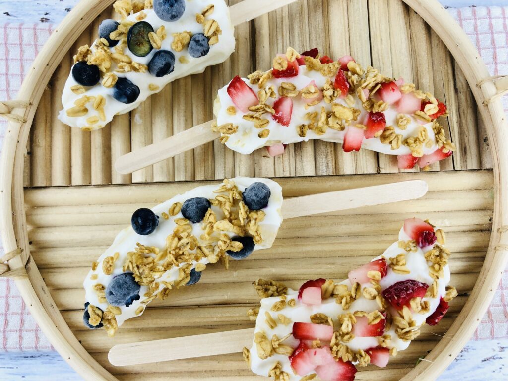 4-Ingredient Frozen Banana Yogurt Pops - Ditch the Wheat