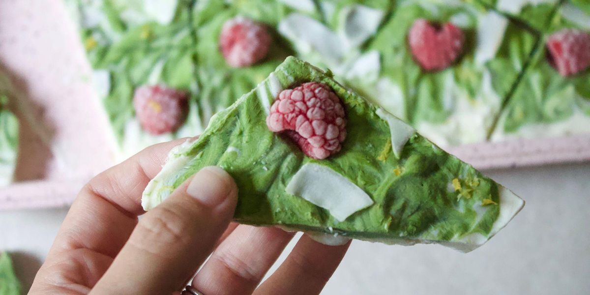 7 Ways to Make Greek Yogurt Bark - Ditch the Wheat