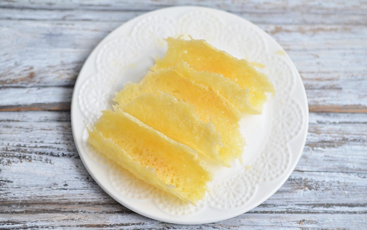 1-Ingredient Cheese Taco Shells - Ditch the Wheat